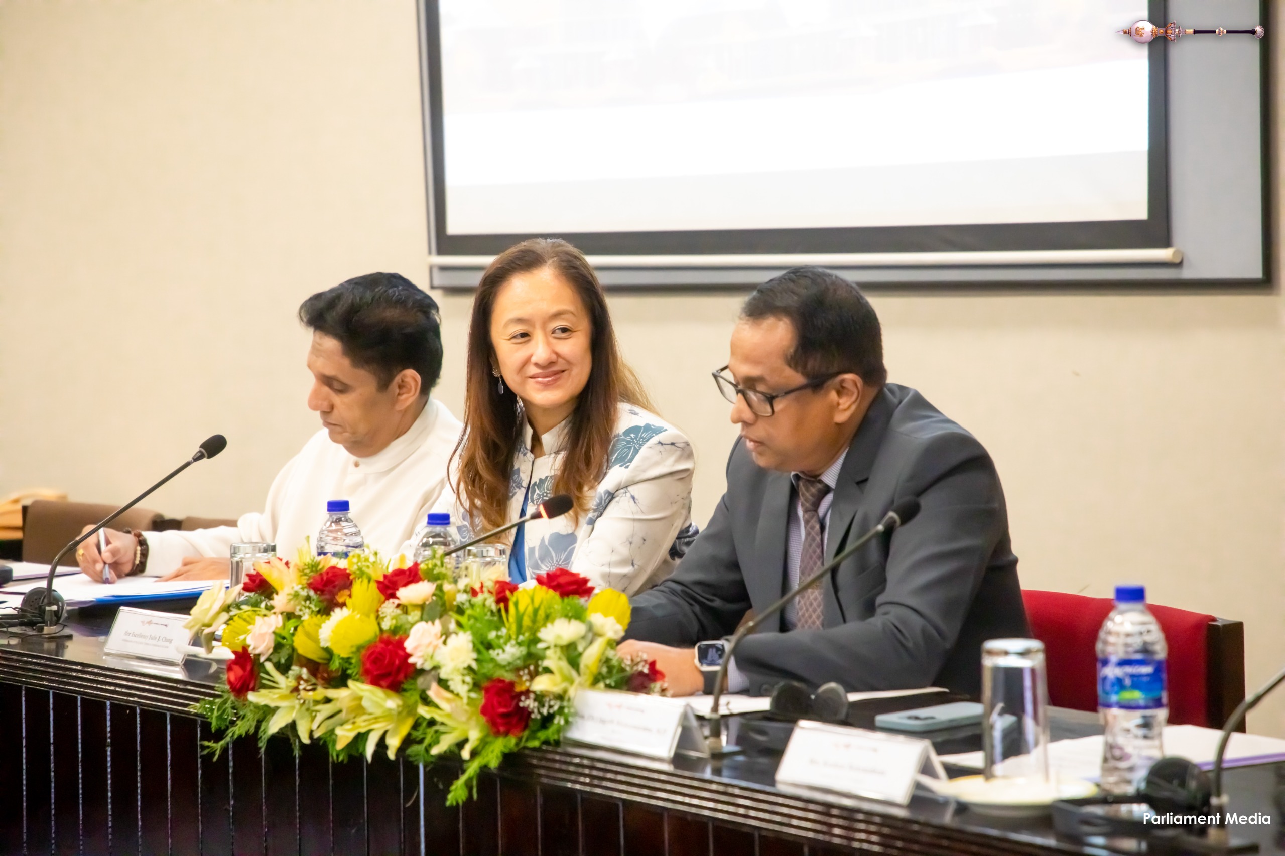 Parliament of Sri Lanka - News - Minister of Labour and Deputy Minister ...